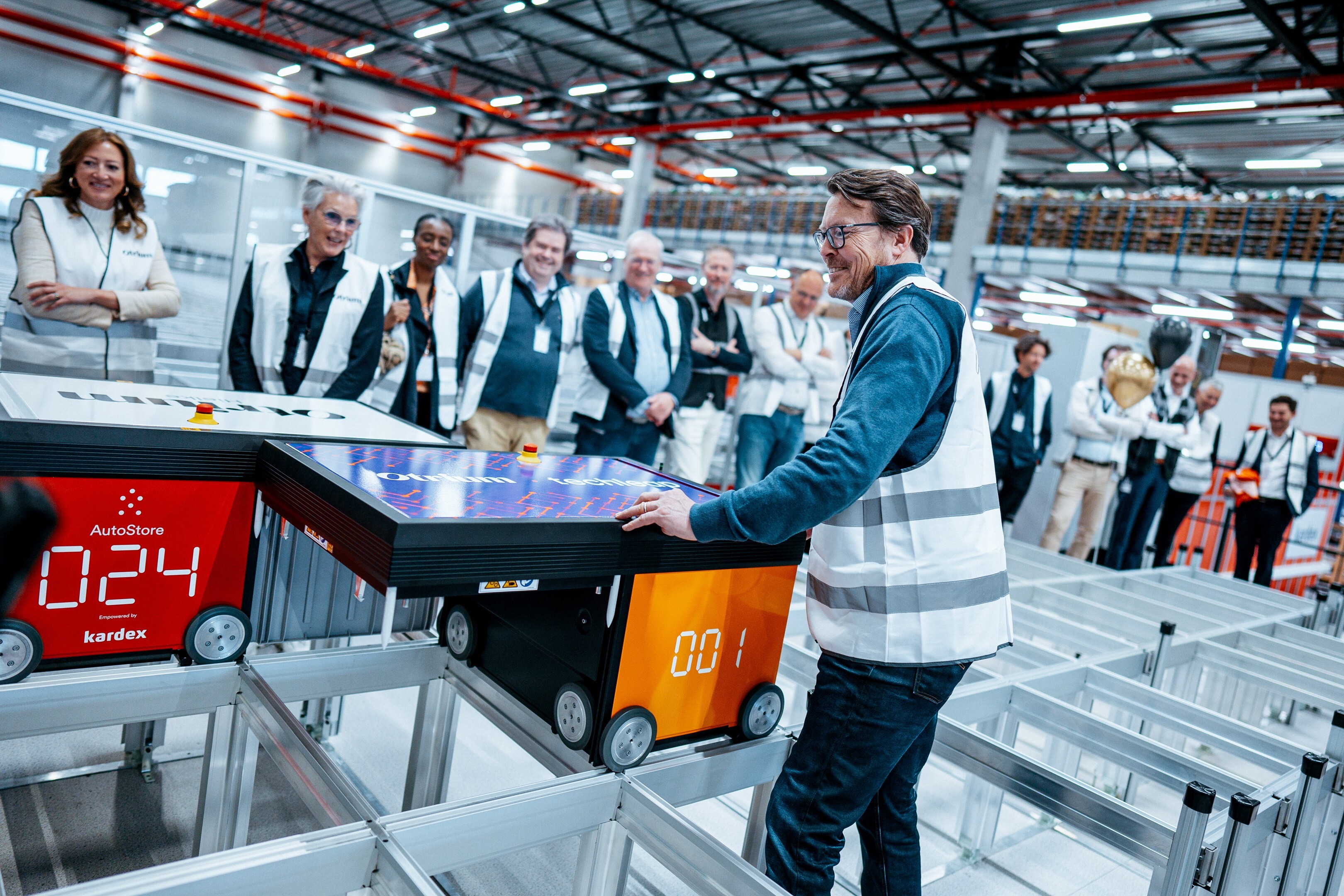 Dutch Royals Visit Bleckmann & Otrium’s Automated Warehouse in Almelo ...